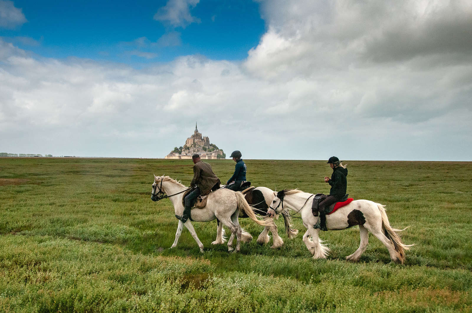 Rando à cheval en Bretagne de Cancale au Mont St Michel